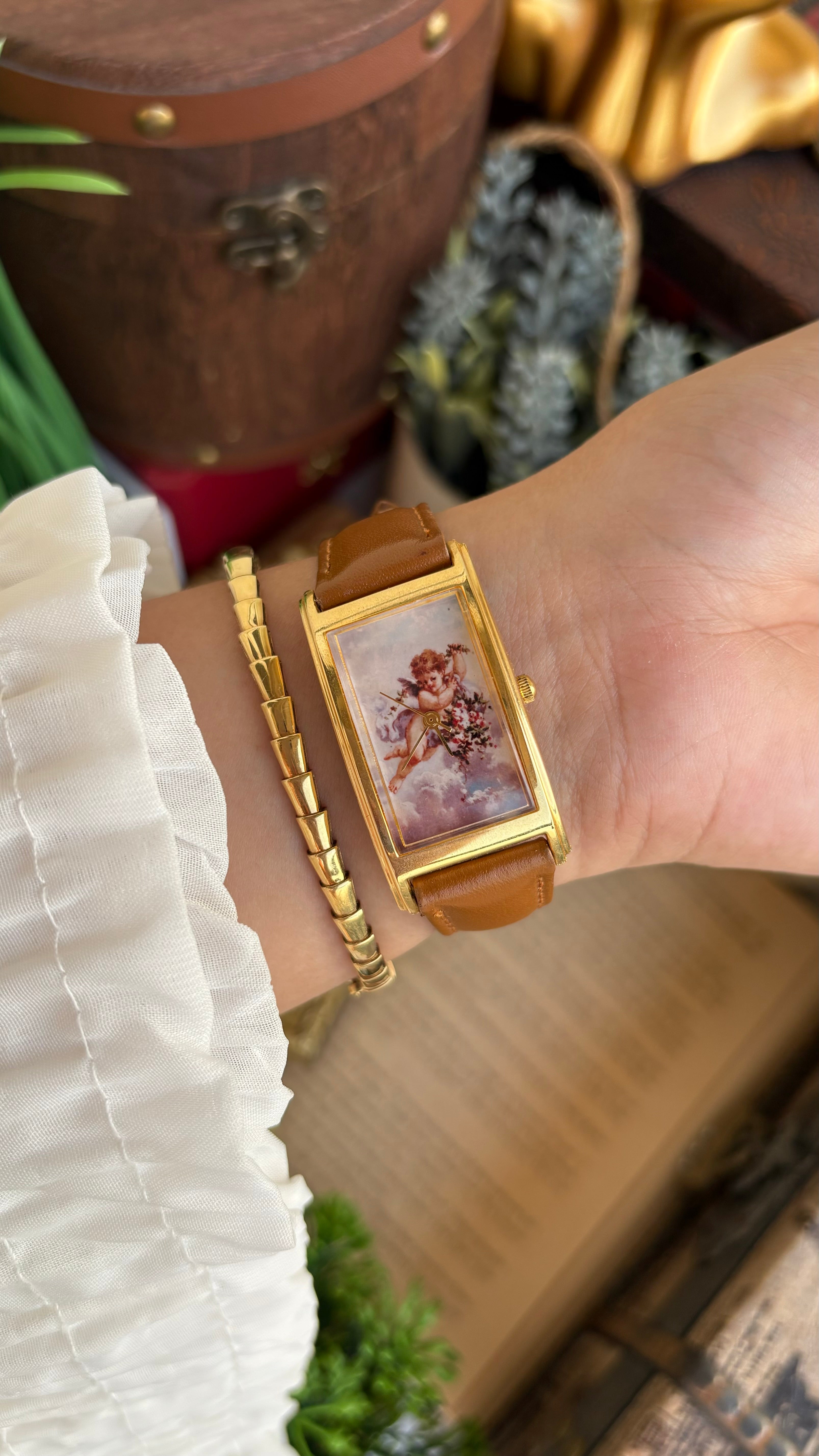 Extremely Vintage Classico Watch Angel Paint Dial in Brown Leather Str ...