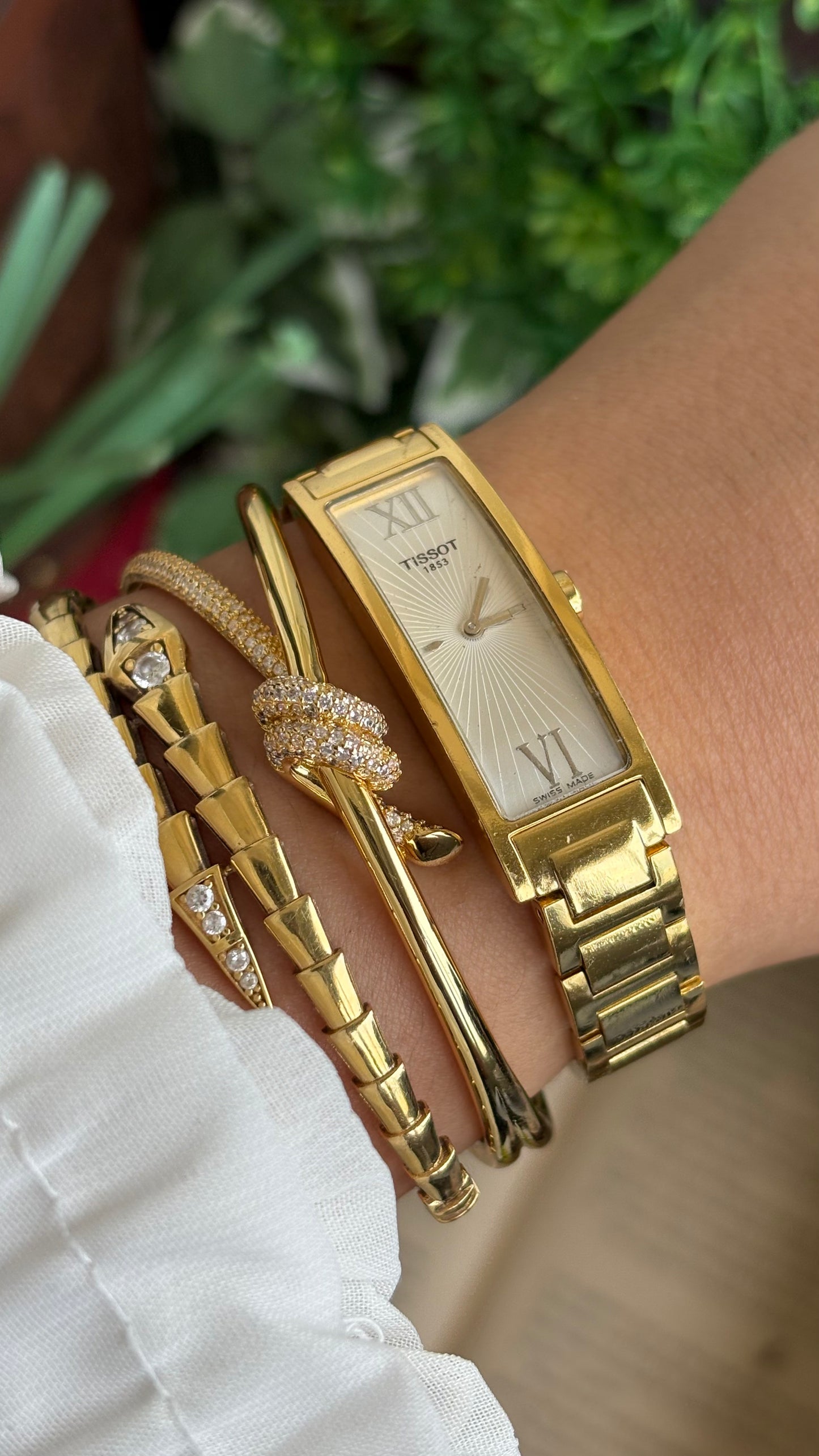 Vintage Tissot Slim Tank Watch in Gold Tone – Clockwork Vintage