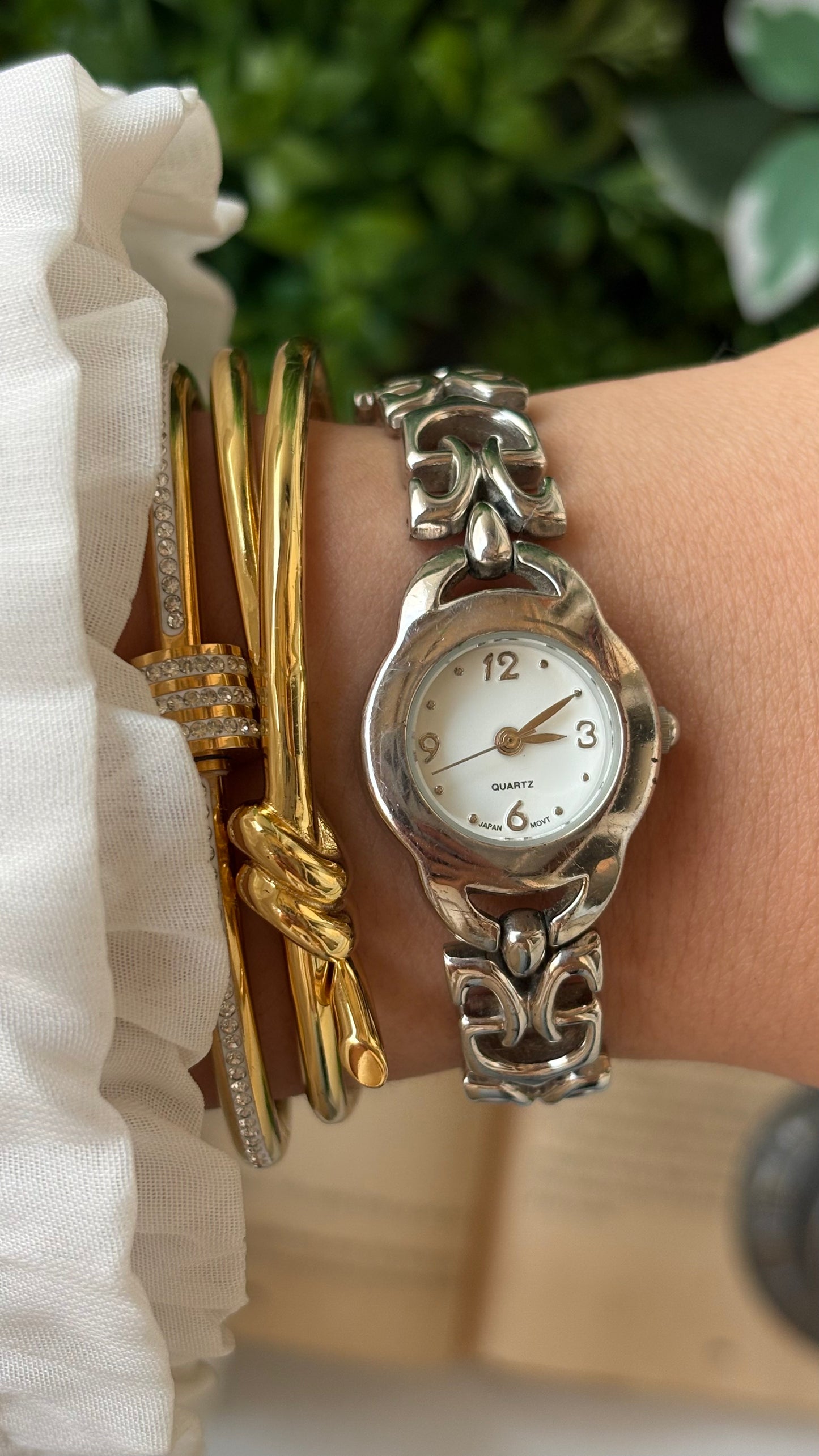 Vintage Avon Unique Bracelet Watch in Silver Tone Japan Quartz ...
