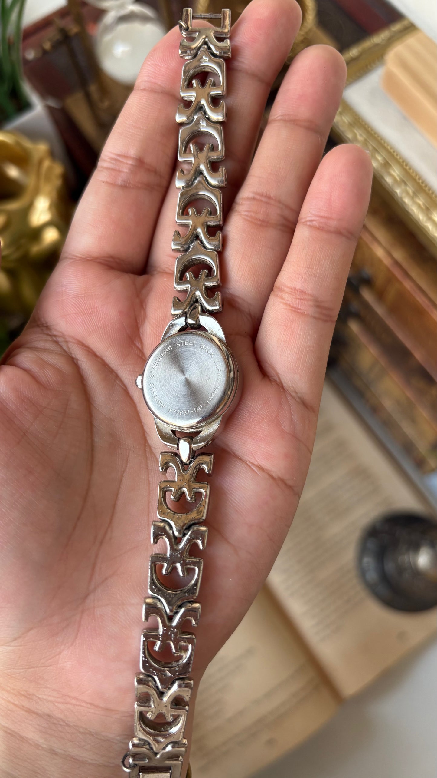 Vintage Avon Unique Bracelet Watch in Silver Tone Japan Quartz ...