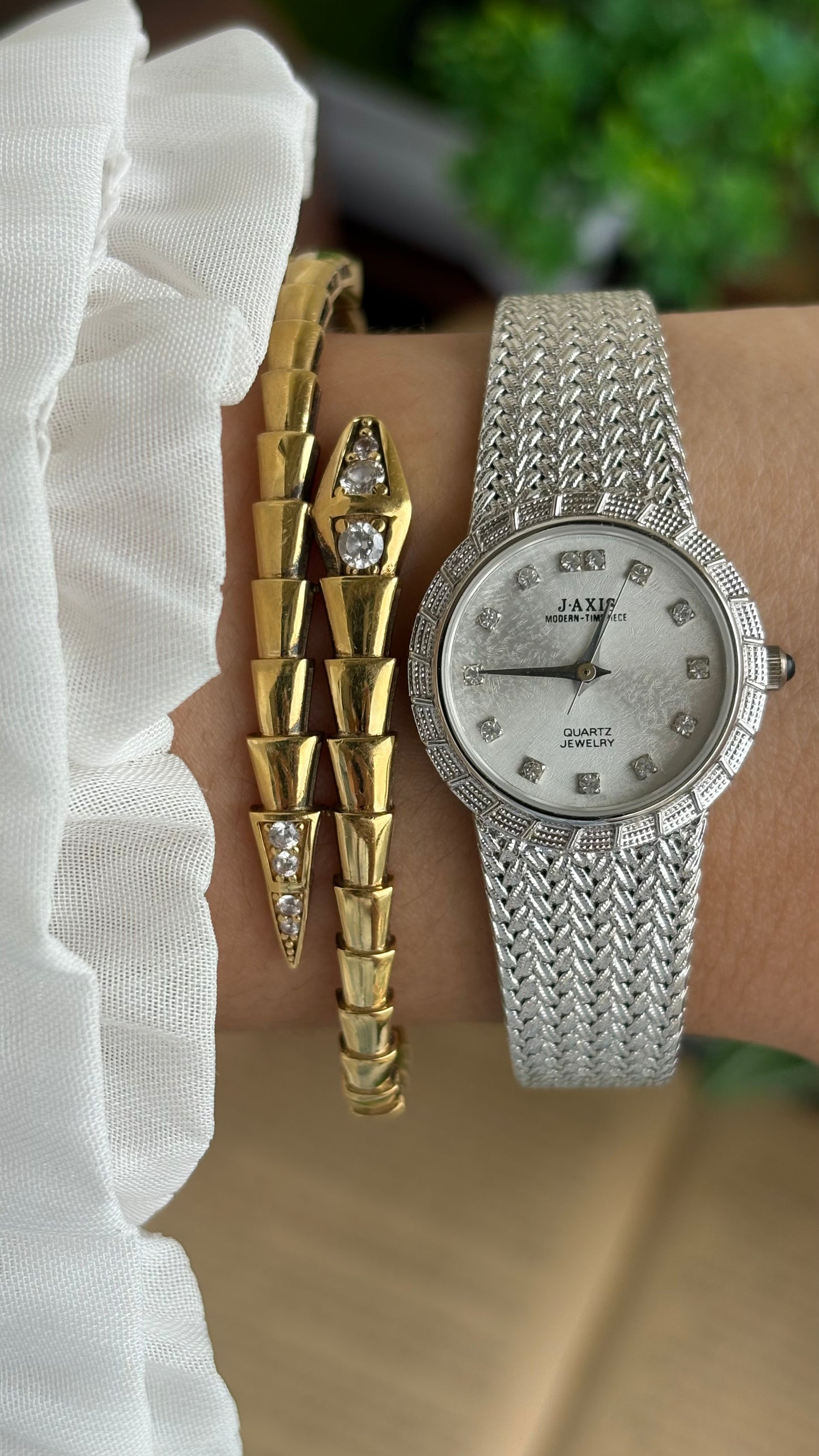 Vintage J-Axis Watch in Silver Tone with Diamonds – Clockwork Vintage